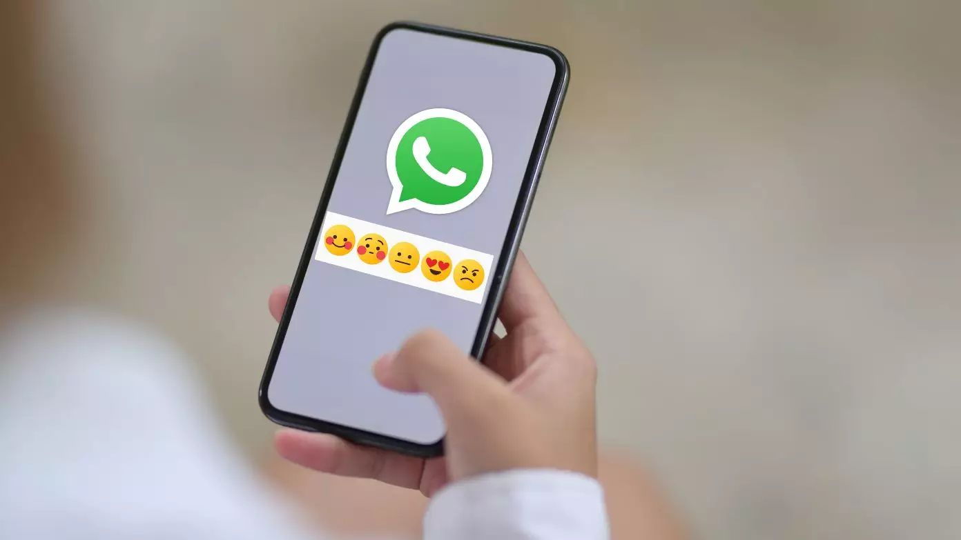 Si të përdorni reagimet e WhatsApp, të dërgoni skedarë 2 GB dhe të shtoni 512 anëtarë në grupe