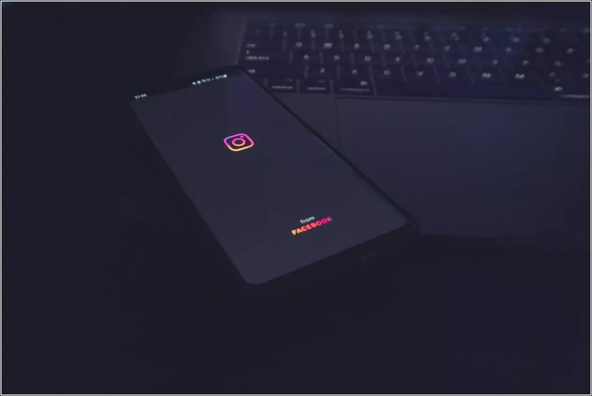 Instagram түз билдирүүсүндө белгилүү бир билдирүүгө жооп берүүнүн эң мыкты 5 жолу 18919_1