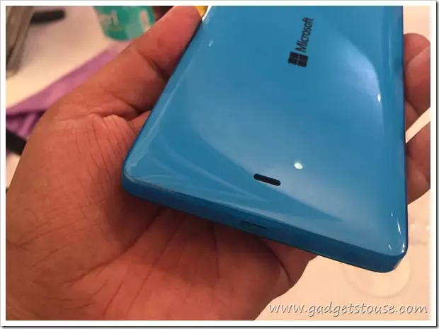 Lumia 540 Hands On Review រូបថត និងវីដេអូ 4438_2