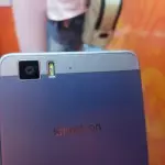 Smartron t.phone Leungeun Dina, spésifikasi jeung kompetisi 46027_3