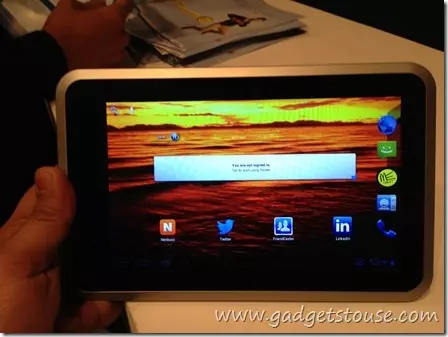 HCL Tablet Me V1, U2 we Y3 Google Play Store goldawy bilen işe girizildi 488_18