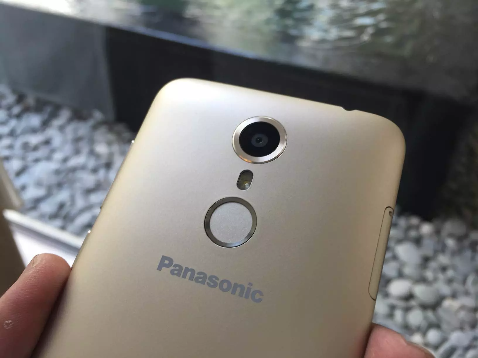 Panasonic Eluga Arc se snímačem otisků prstů uveden na trh za 12 490 INR