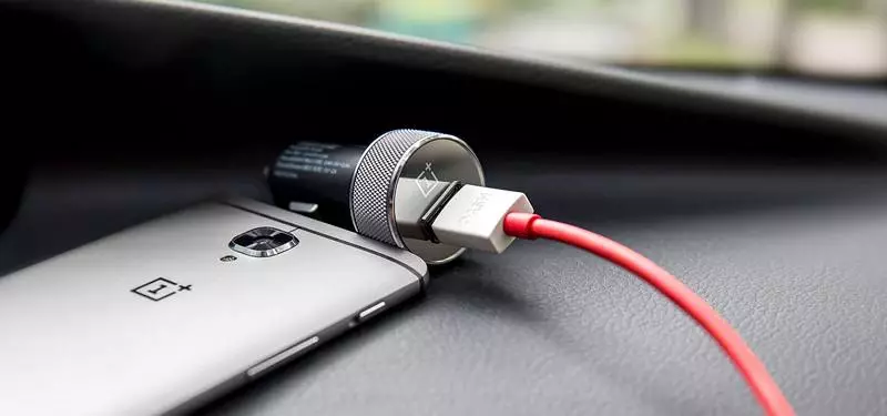 OnePlus 3 Dash Car chaja