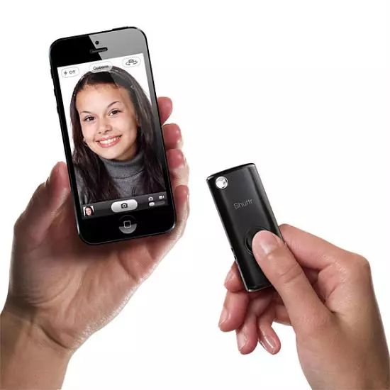 4 controles remotos para tomar selfies desde la cámara del teléfono inteligente